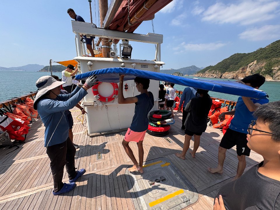 2024-10-8 The “Life-wide Floating Classroom” of the Adventure-ship ...